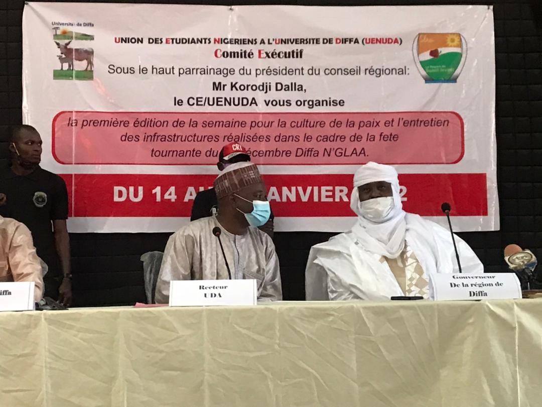 Lancement de la 1ère Semaine Culturelle des Etudiants à l'Université de ...