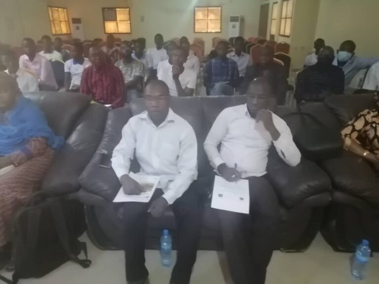 Mot du Recteur - Université de Diffa